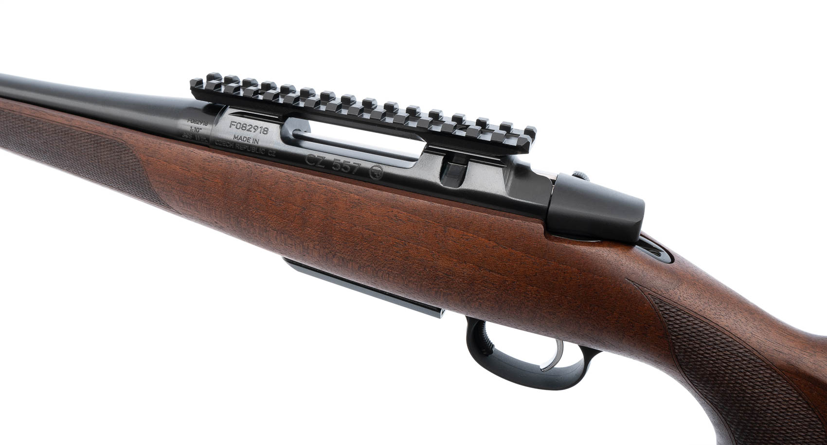 Карабин CZ 557 Range Walnut .308Win, 4 round DM M14х1 гражданское ...